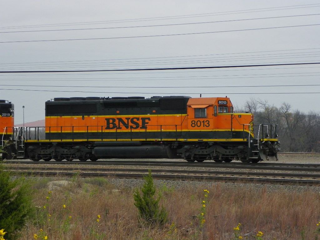 BNSF SD40-2 8013